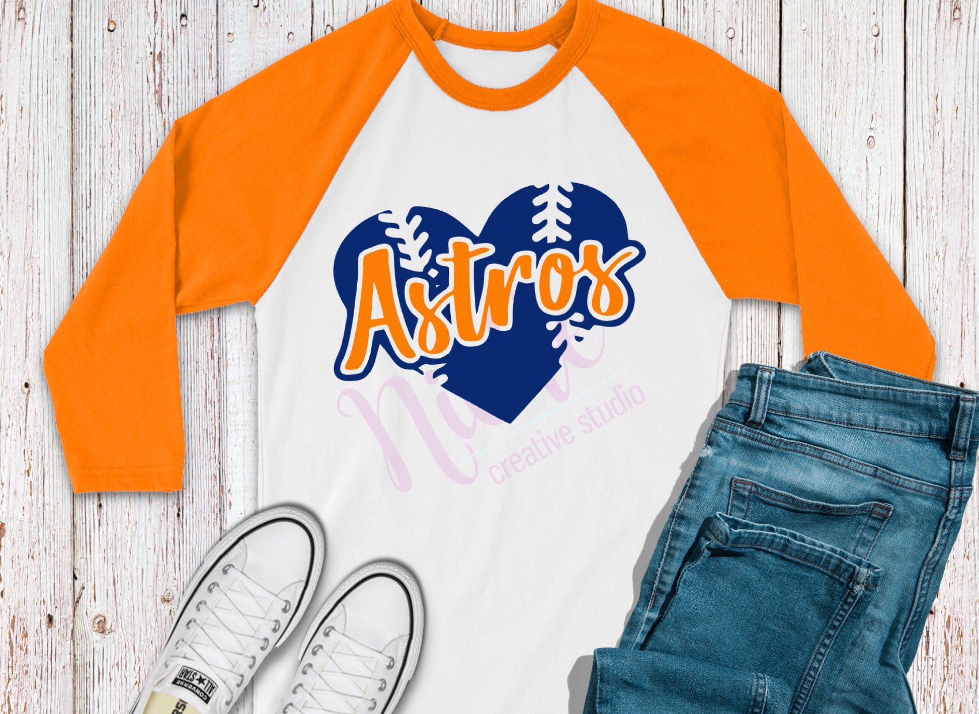 * Astros Heart Decal – Niche Creative Studio